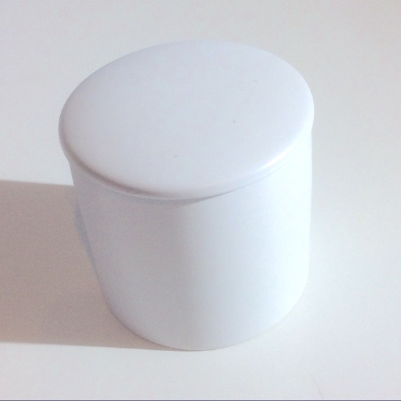 Jonathan Adler | Accents | Jonathan Adler Fleur De Sel White Scented ...